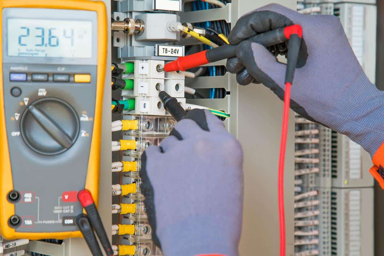 Importance of Electrical Safety Training | Vector Solutions