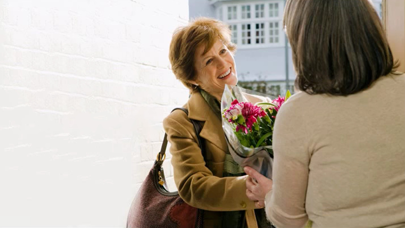 Smart Customer Service 3: Effective Verbal and Nonverbal Communication ...